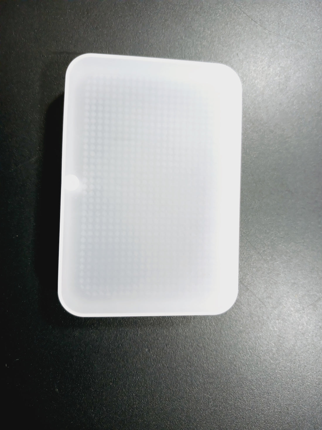 Small plastic storage box – Microscale