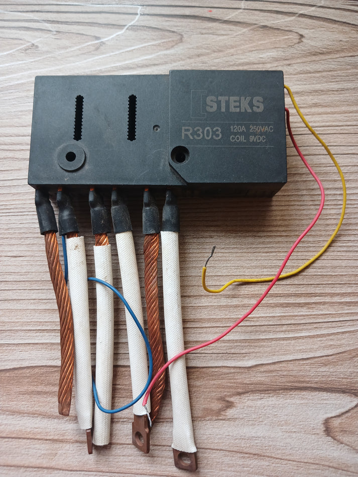 3 Phase Latching Relay R303 – Microscale